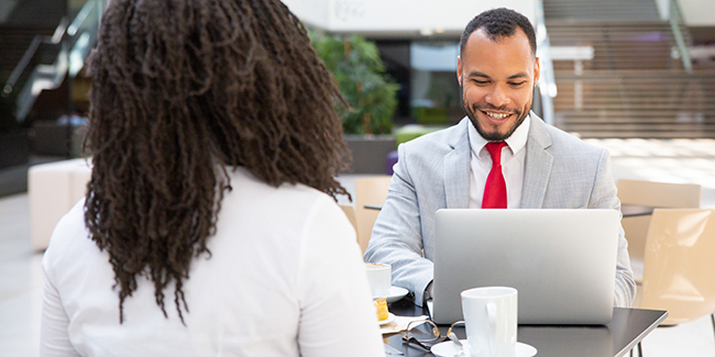 RC Pro agent commercial : comment choisir ? Quel coût
